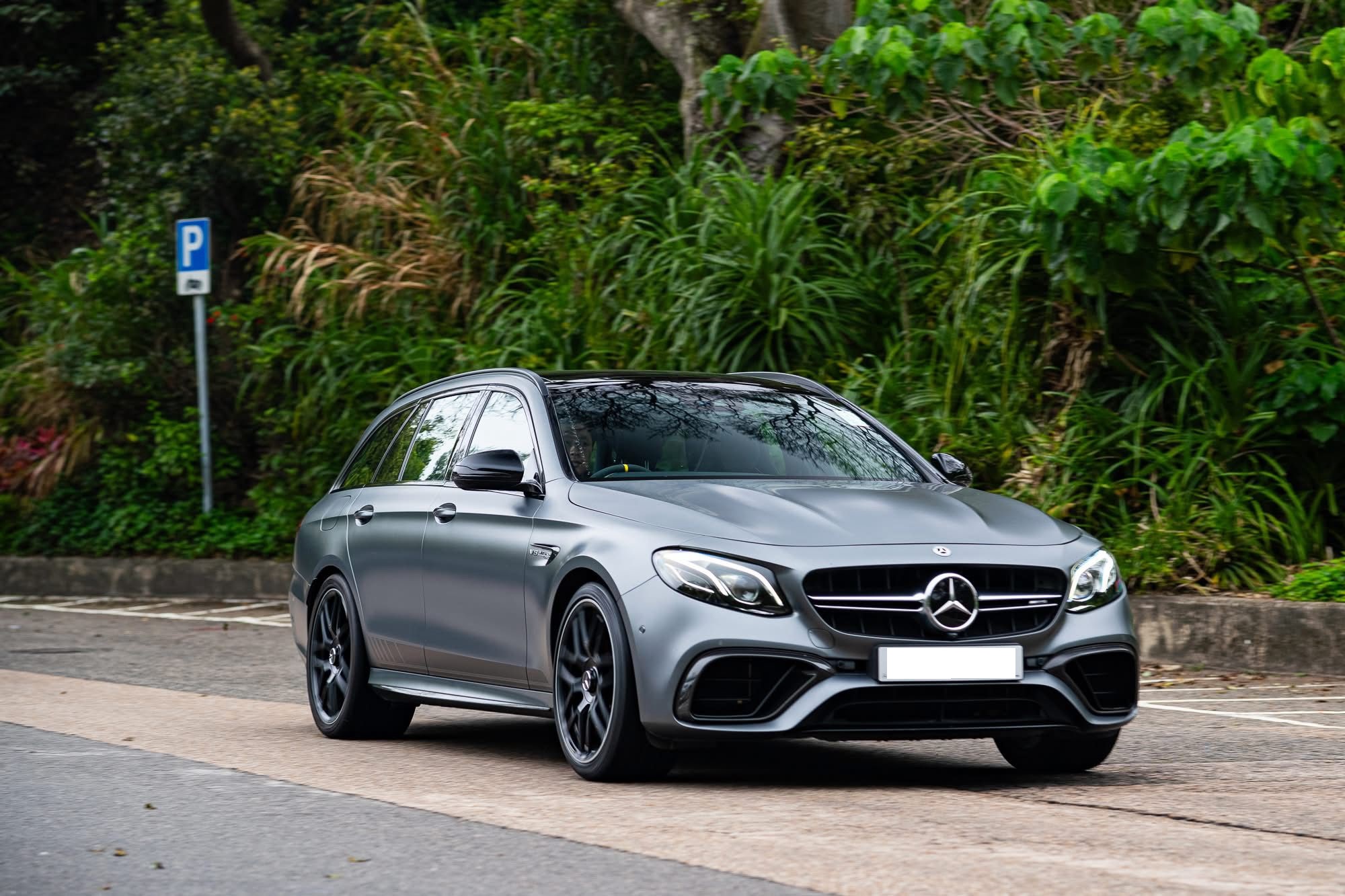 2017 Mercedes Benz E63S Estate Edition 1